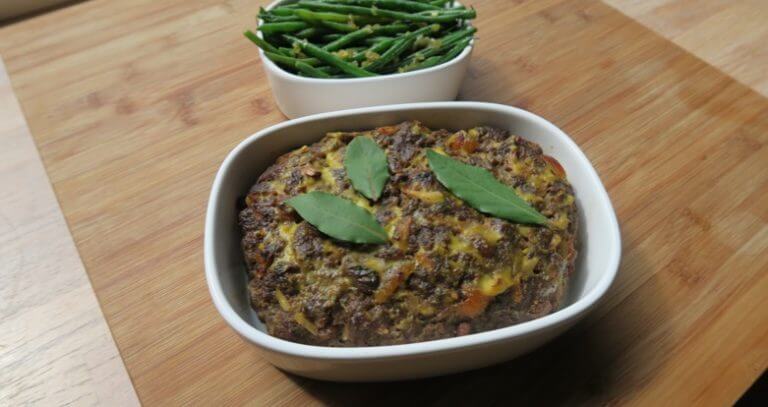 Zuid-Afrikaanse boboti met curryboontjes - BELEEF SMAAK